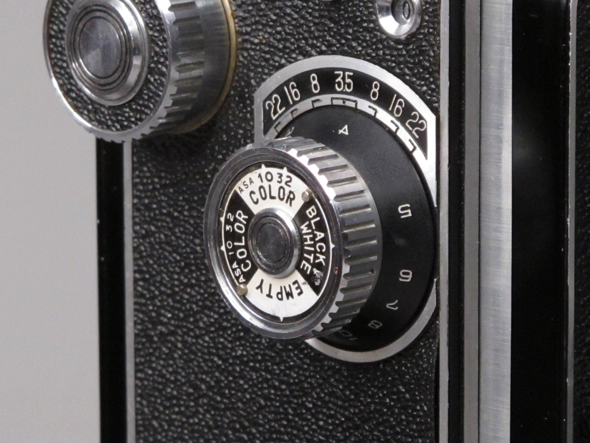 Photoflex SCL Medium Format TLR Camera – Phototek Canada