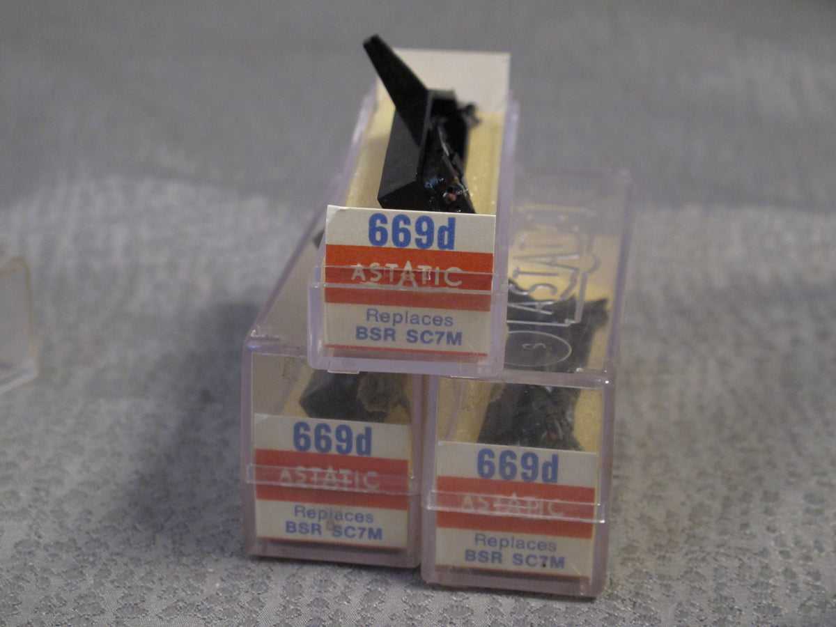 Replacement ASTATIC Record Needle Lot – Phototek Canada
